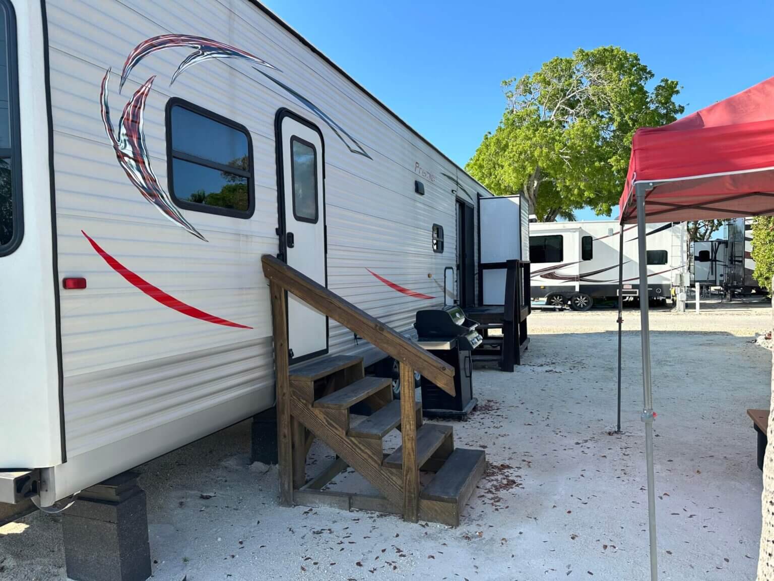 Ways to Stay | Big Pine Key RV Park