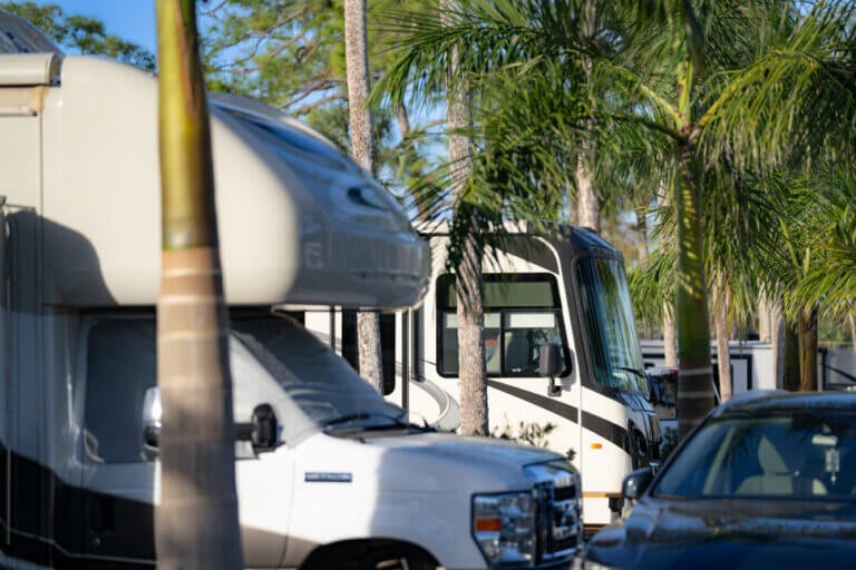 Blueway RV Park | Family Friendly Fort Myers RV Resort