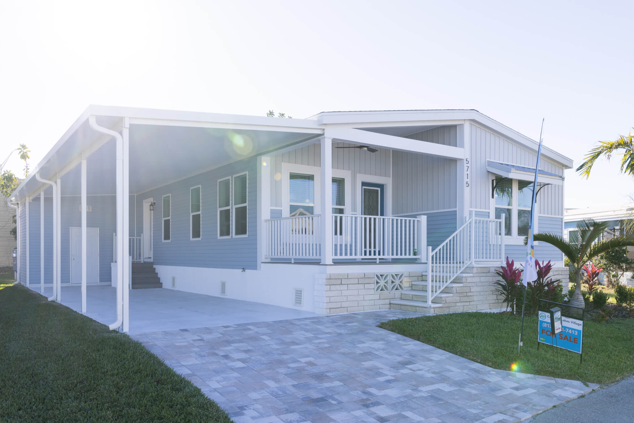 Florida Seniors Downsize & Discover a 55+ Community Upgrade